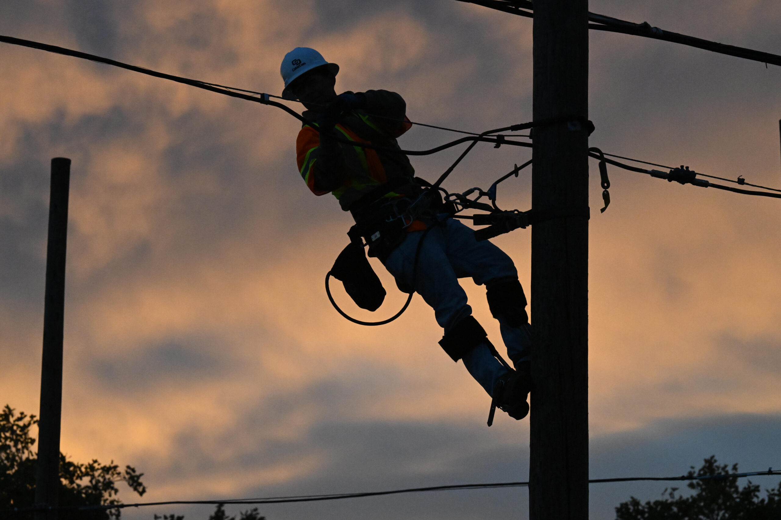 CableCom, LLC - Cable & Telecom Services